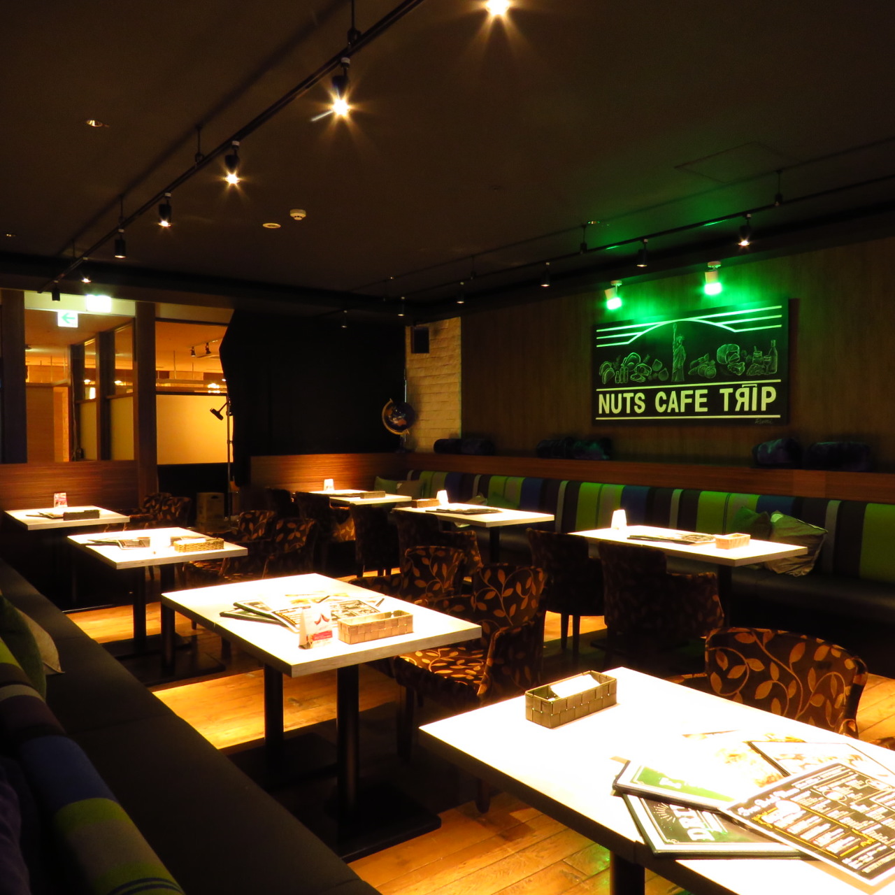 NUTS CAFE TRIP（ナッツカフェ トリップ） | クラブ新鮮組